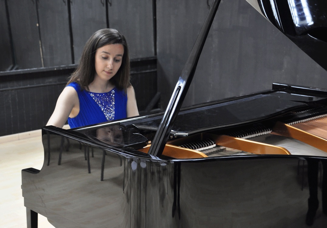 Index of /images/programmes/